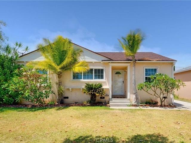 2549 Bomberry St, Lakewood, CA 90712