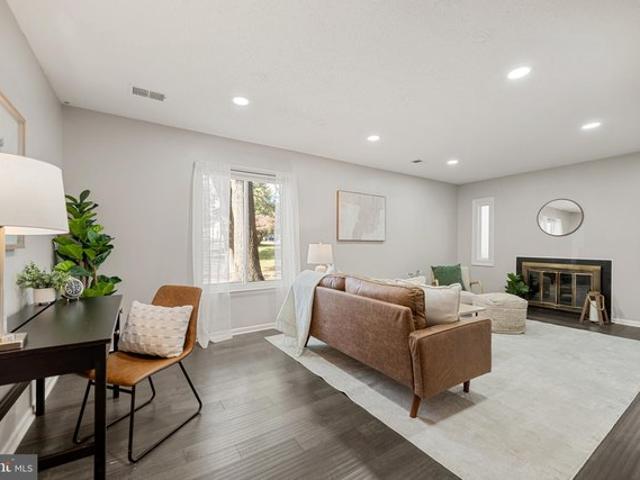 2549 Fox Ridge Ct Unit 68, Woodbridge, VA 22192