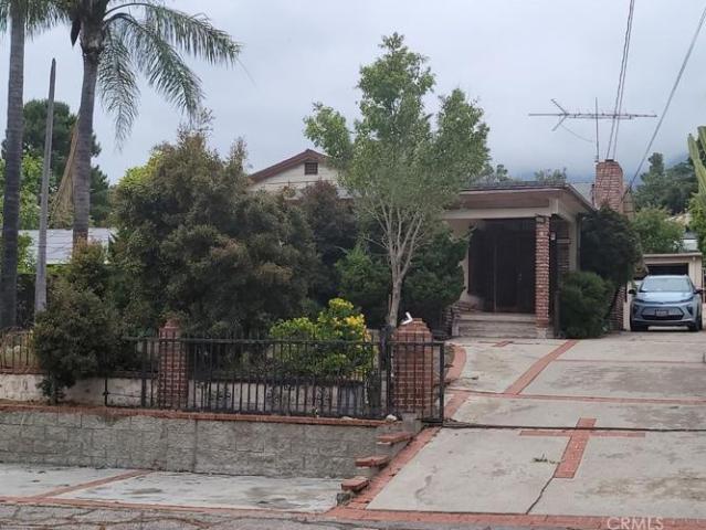 2549 Laughlin Ave, La Crescenta, CA 91214