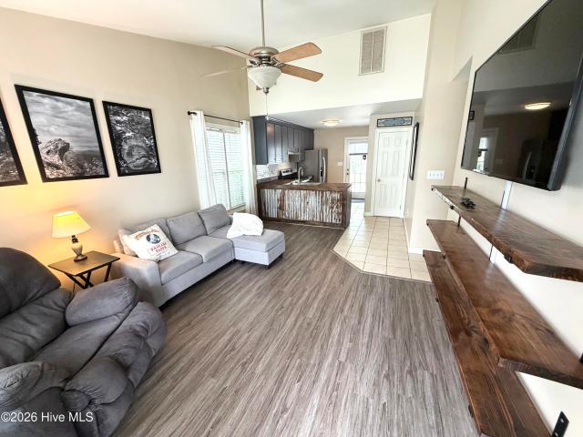 2549 Pond Drive N