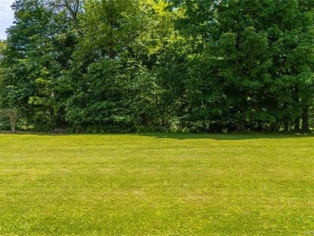 2549 S College Hills Dr, Hanover, IN 47243