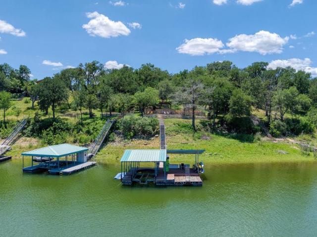 25400 Cove Dr