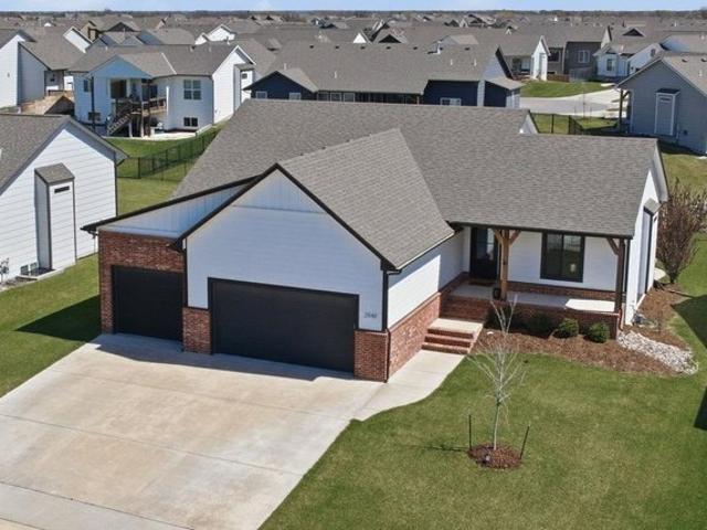 2540 N Quartz St, Andover, KS 67002