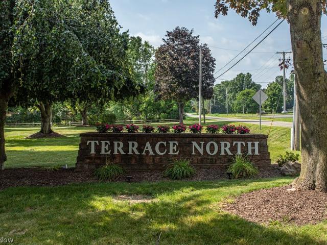 2540 North Road NE C12