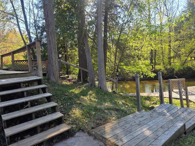 2540 S River