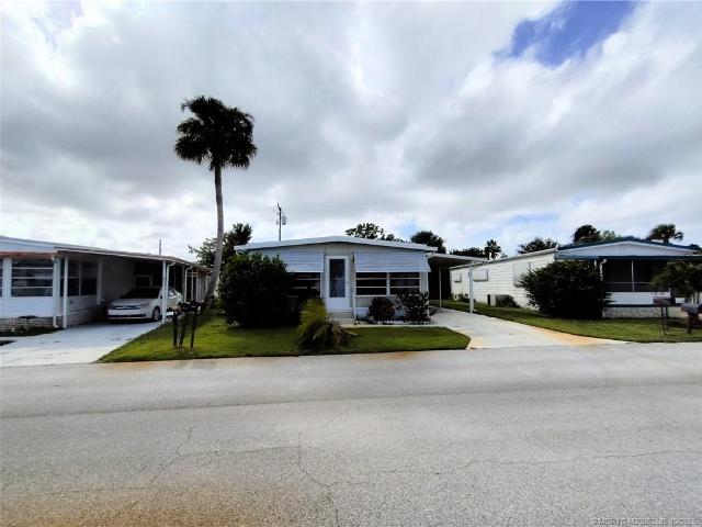 2540 SE Penny Ln, Stuart, FL 34994 | MLS #M20052