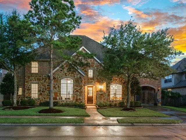 25411 Springwood Lake Dr, Katy, TX 77494