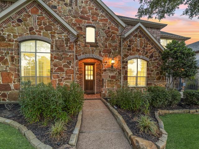 25411 Springwood Lake Drive