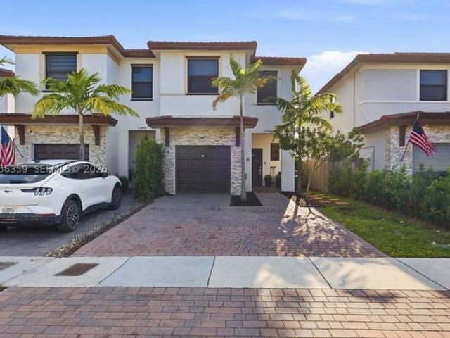 25418 SW 108th Ct, Homestead, FL 33032