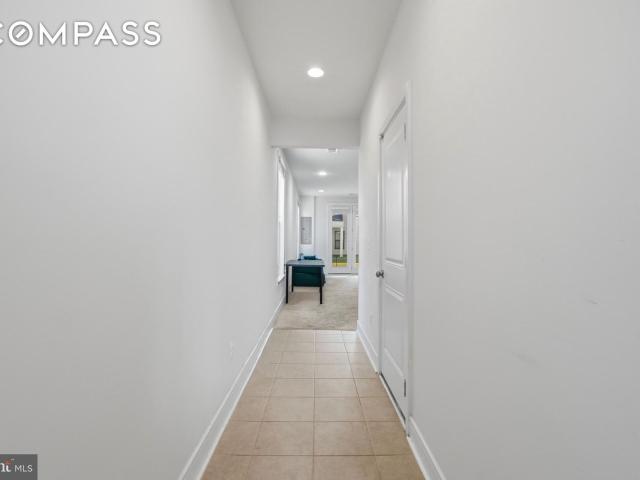 25419 Hartland Orchard Ter, Chantilly, VA