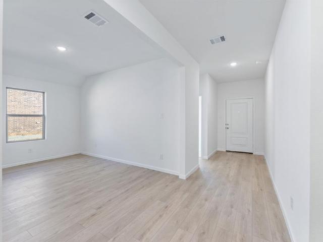 2541 Canadian Way