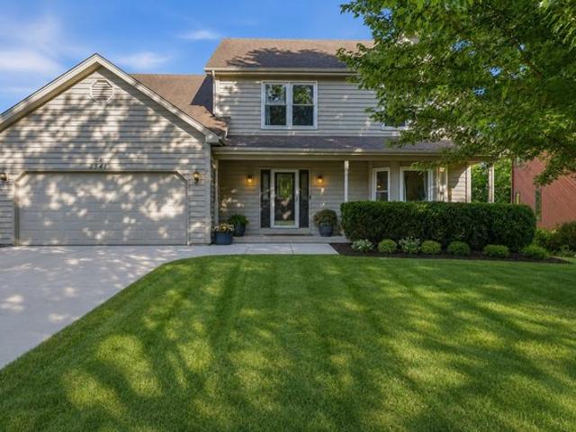 2541 Cheshire Dr, Aurora, IL 60504
