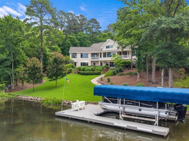 2541 Club Drive