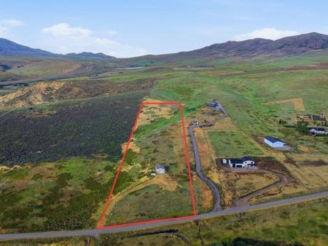 2541 E 5500 N, Malad City, ID 83252