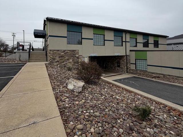 2541 E College