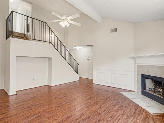 2541 Rivers Edge Drive