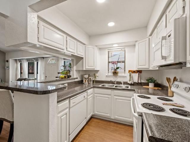 2541 Shady Ridge Drive # C