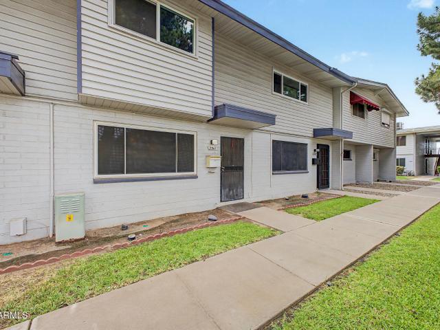 2541 W ROSE Lane # A4