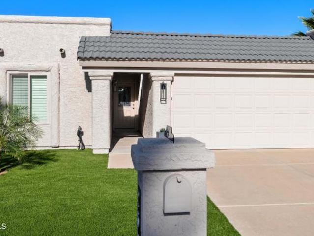 25426 S Glenburn Dr, Sun Lakes, AZ 85248