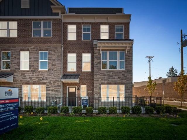 25429 Orwell St, Novi, MI 48375