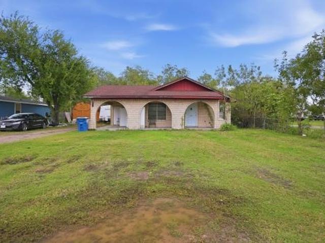 2542 Ave F, Ingleside, TX 78362 | MLS #468530 | Compass