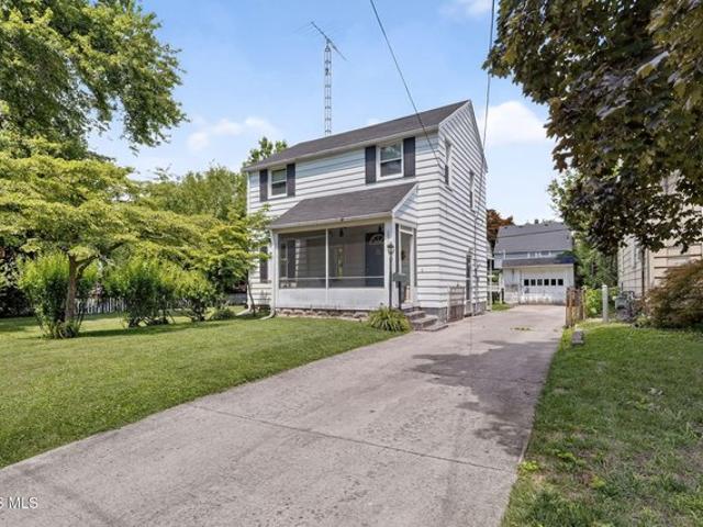 2542 Grantwood Dr, Toledo, OH 43613