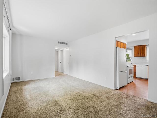2542 Hearthside Drive