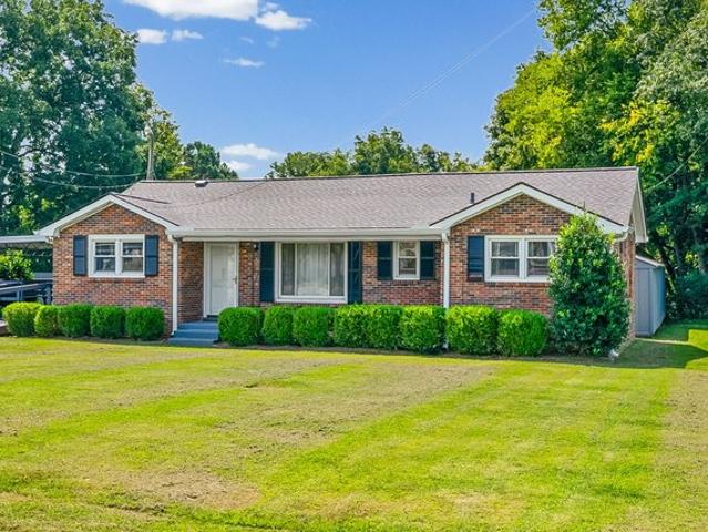 2542 Pleasant View Rd, Pleasant View, TN 37146