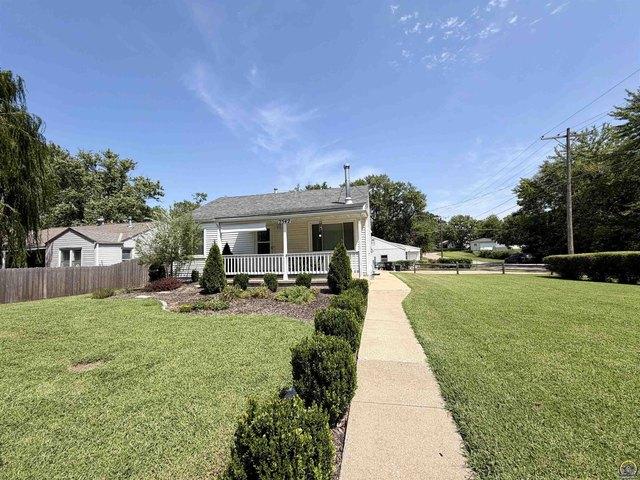 2542 SE Wisconsin Ave, Topeka, KS 66605