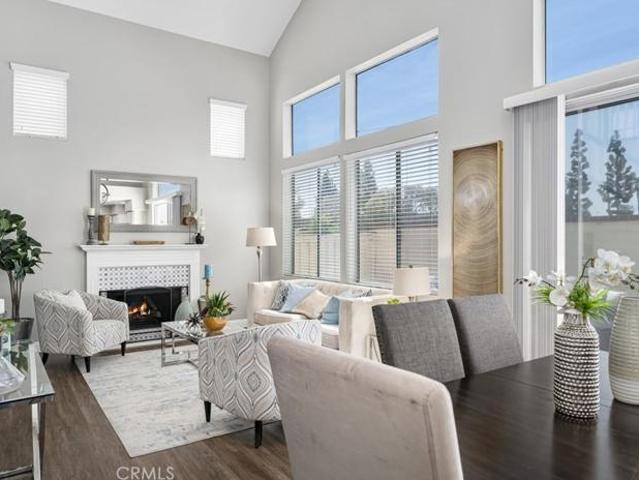 2542 Tejon Ct, Tustin, CA 92782