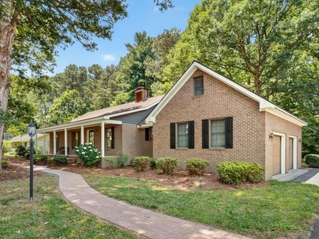25430 Lakewood Dr, Onley, VA 23418