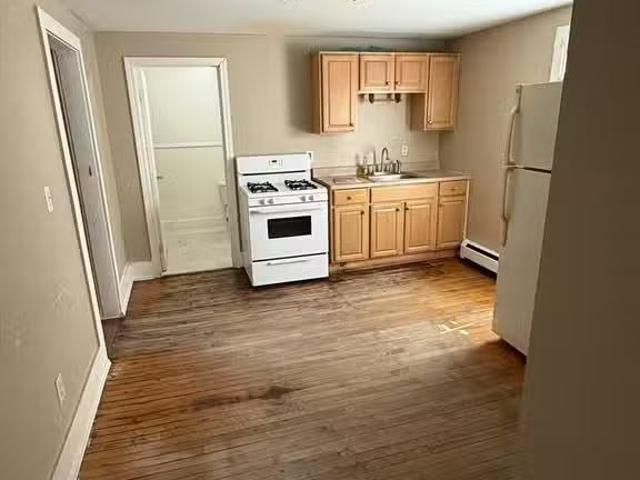 254 256 Washington St, Unit 1F, Haverhill, MA 01832 MLS #7336.