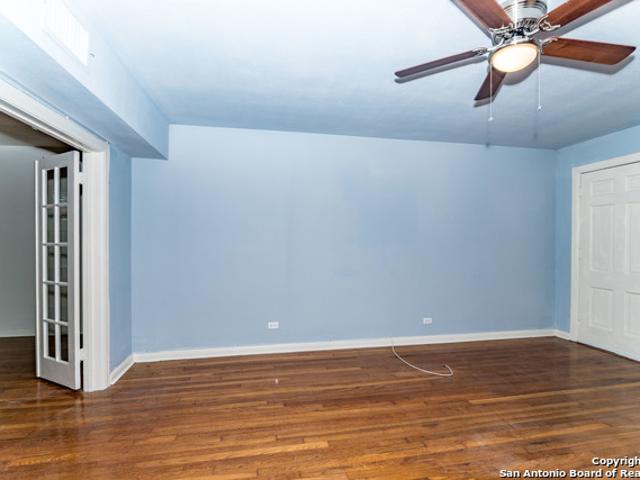 254 Cloverleaf Ave, Unit 2