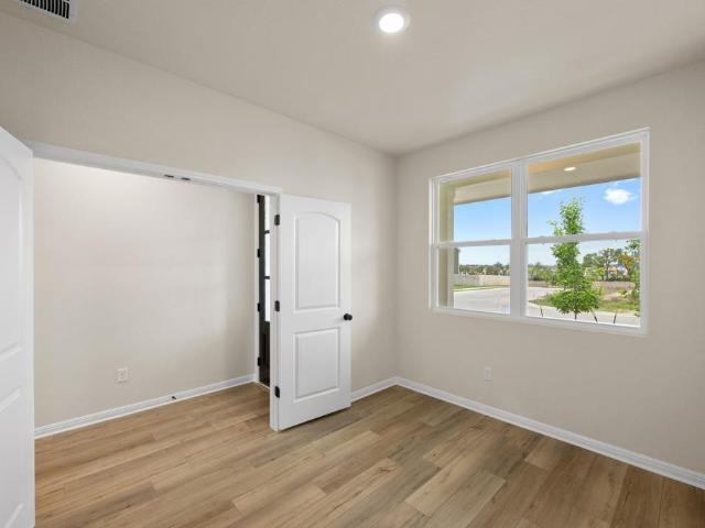 254 Crater Lake Dr