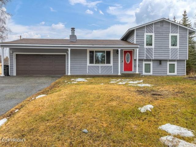 254 Arlington Ct, Soldotna, AK 99669