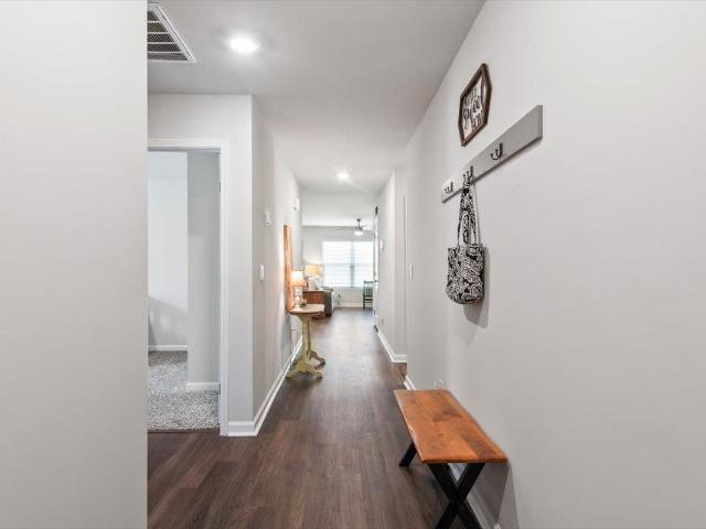 254 Ashland Dr