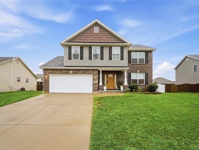 254 Auburn Meadows Ct, Carlisle, OH 45005