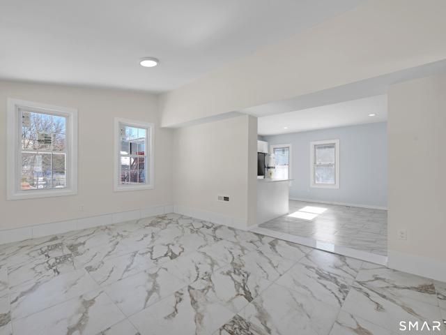 254 Broad St, Norwich, CT 06360 | MLS #24173 | Compass