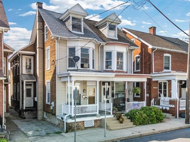 254 Duke St, Ephrata, PA 17522