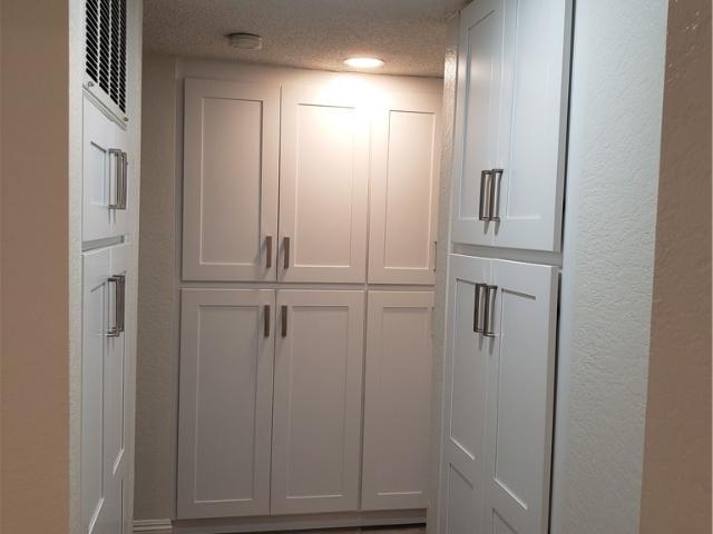 254 E Fern Avenue 106