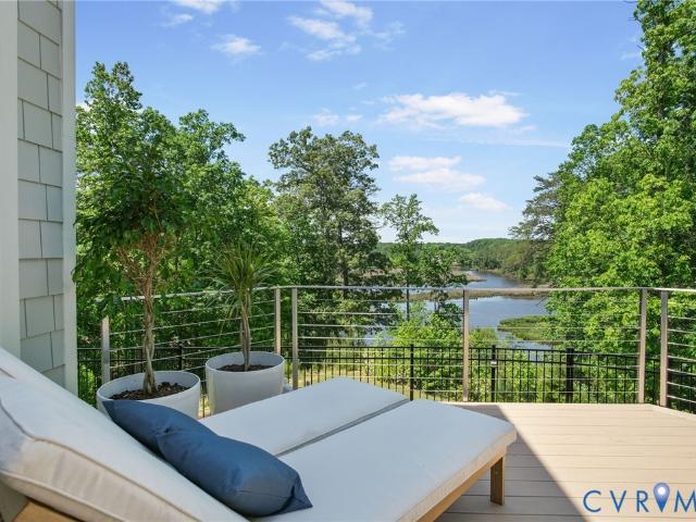 254 Echo Point Lane