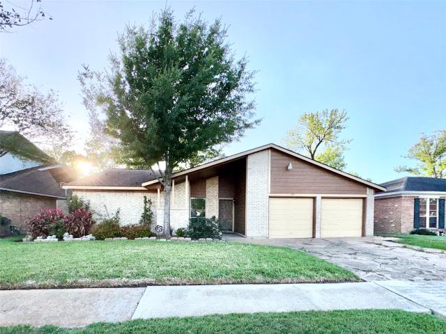 254 Evanston St, Houston, TX 77015 | MLS #42436 | Compass