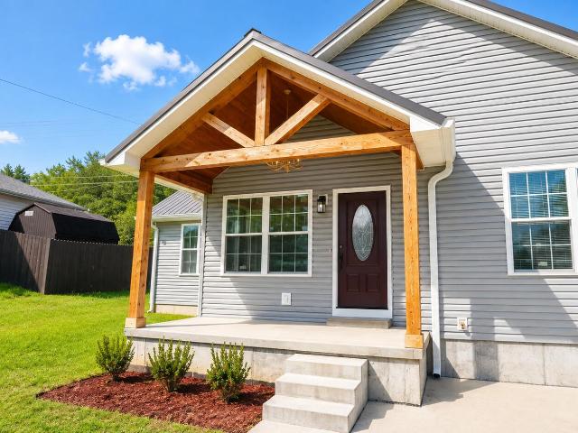 254 Hollyberry Road