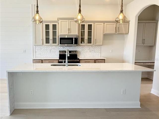 254 Hawthorn Ave, Palm Coast, FL 32164 | Compass