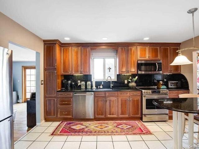 254 Haypath Road