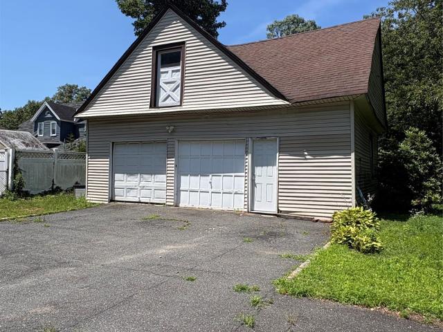 254 Hempstead Avenue