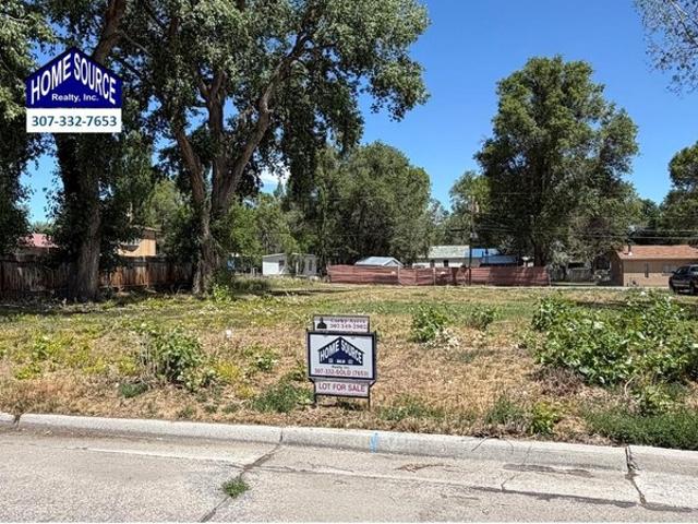 254 Jefferson St, Lander, WY 82520