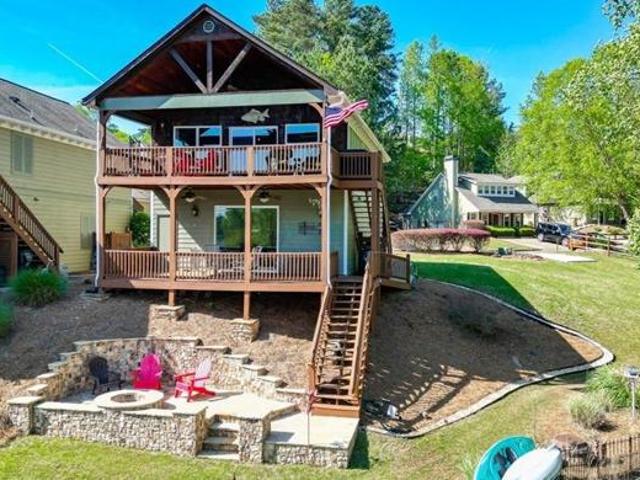 254 Lakeside Dr, Waleska, GA 30183