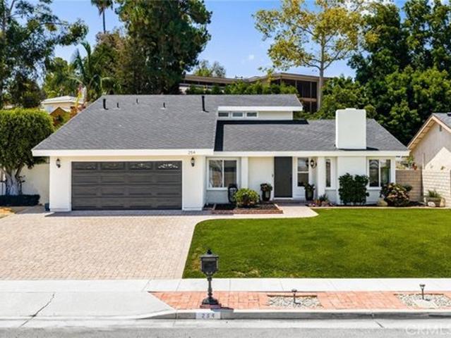 254 Las Riendas Dr, Fullerton, CA 92835