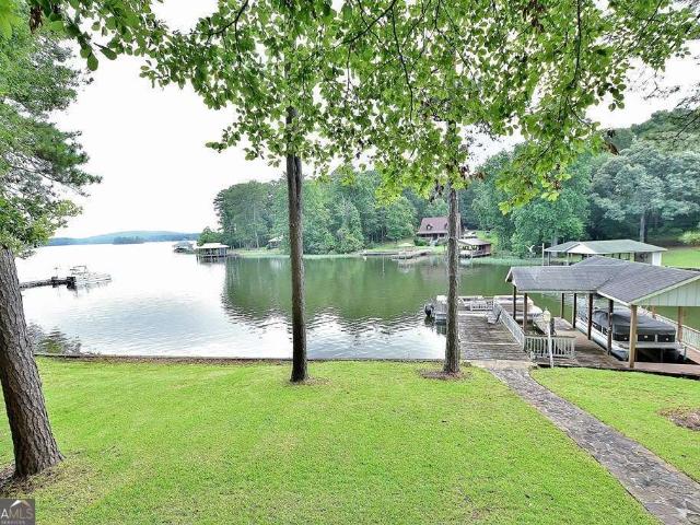 254 Lee Road 0791
